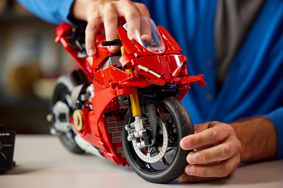 Laat kerst maar komen: Lego Technic Ducati Panigale V4 S - MotoMedia