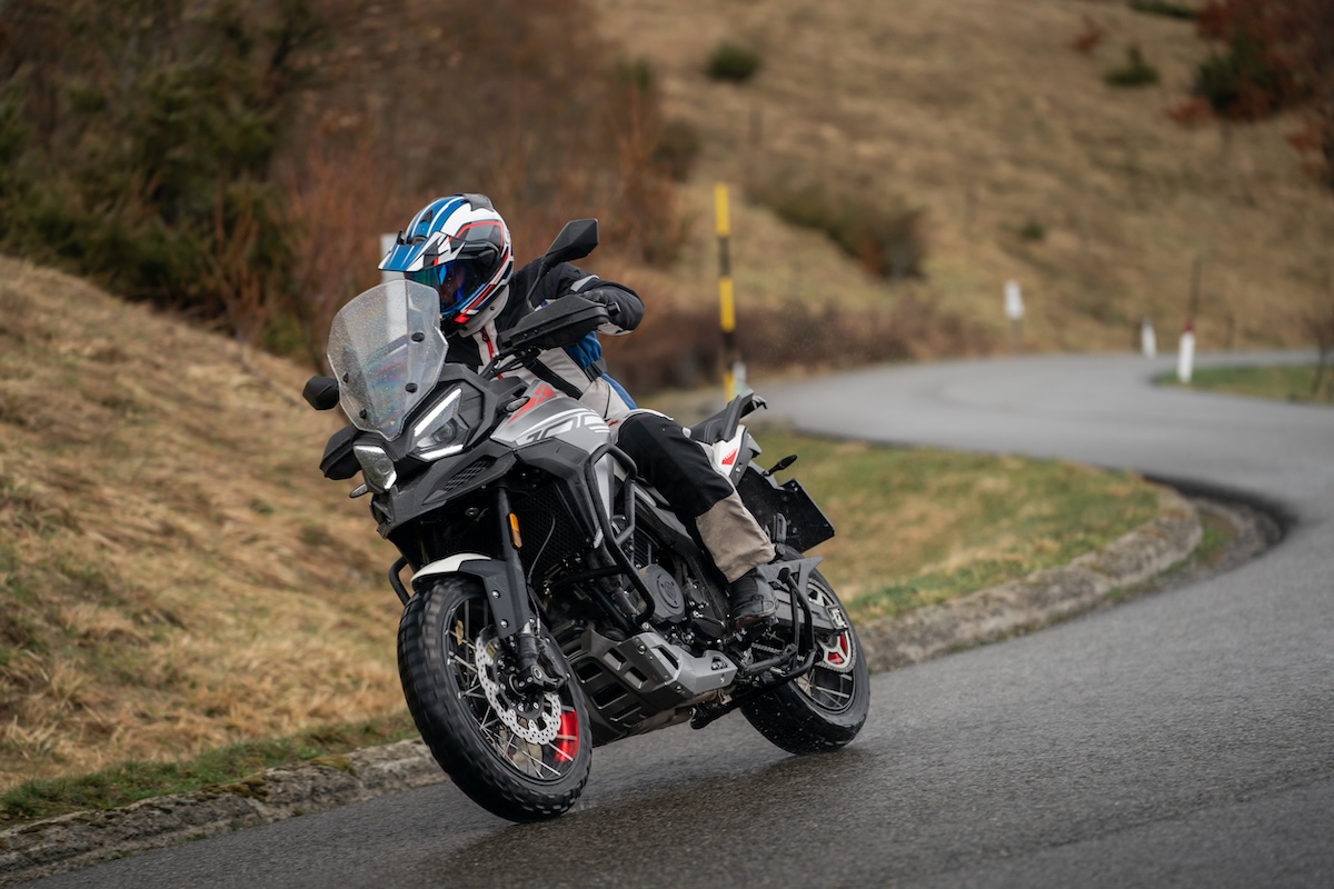 Eerste test Morbidelli T1002VX: Nieuw merk, nieuw segment - MotoMedia